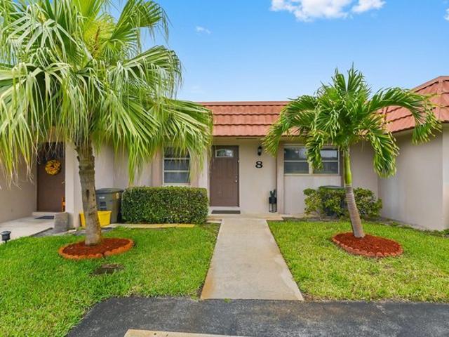 5725 Fernley Dr E Apt 8, West Palm Beach, FL 33415