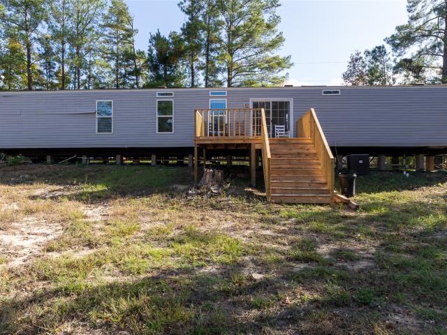 5725 Private Road 2075