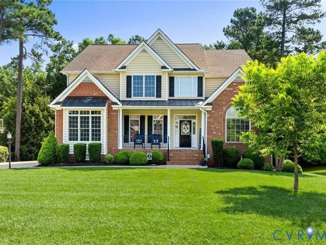 5725 Trail Ride Dr, Moseley, VA 23120