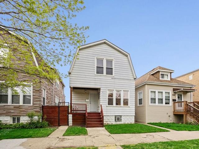 5725 W Giddings St, Chicago, IL 60630