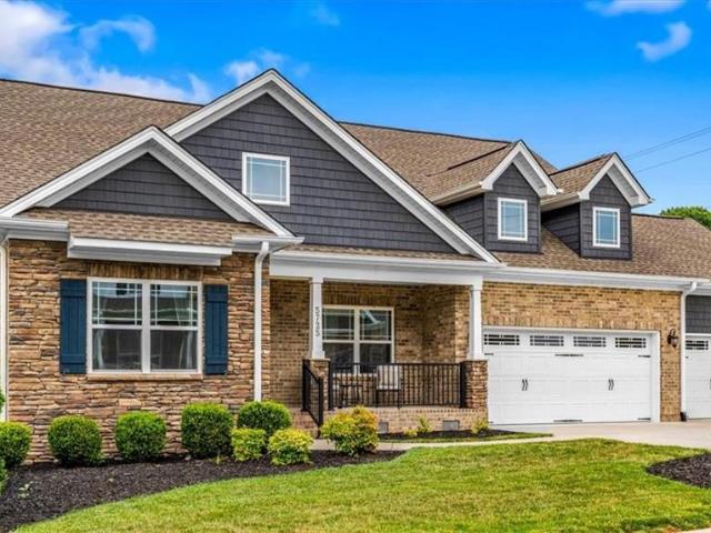 5725 Woodrose Lane