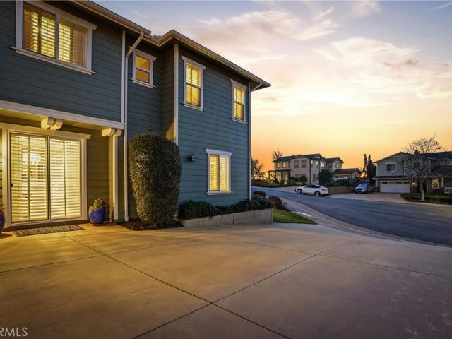 5726 Old Tisbury Lane