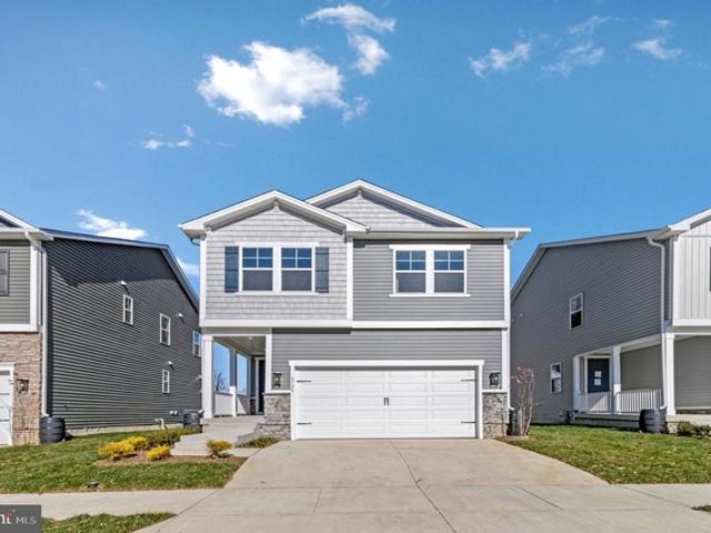 5726 Howard Dr, Glen Burnie, MD 21061