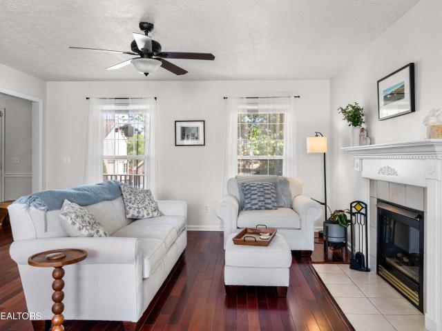 5726 Lagerfield Lane