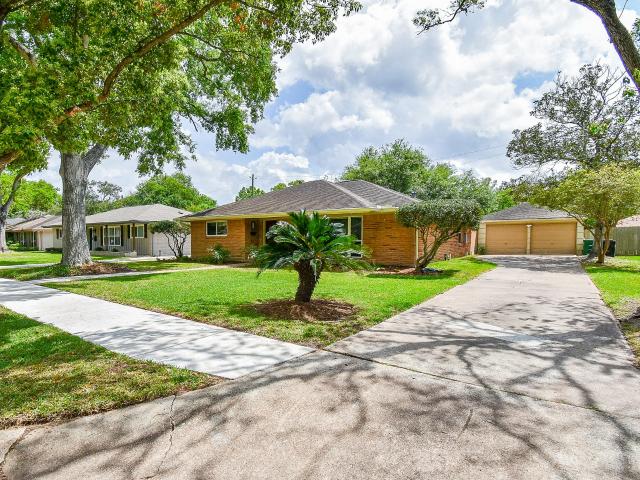 5727 Arboles Dr, Houston, TX 77035 | MLS #26906 | Compass