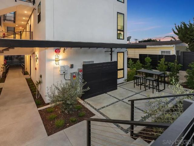 5727 Lauretta St, San Diego, CA 92110 | MLS #260005 | Compass