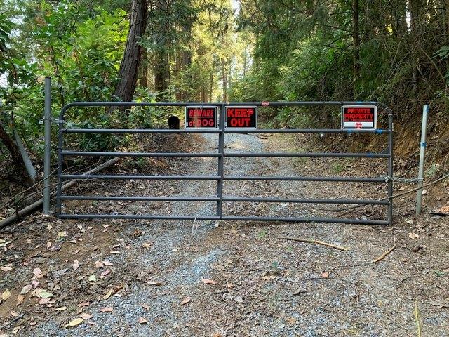 5727 Starkes Grade Rd, Pollock Pines, CA 95726