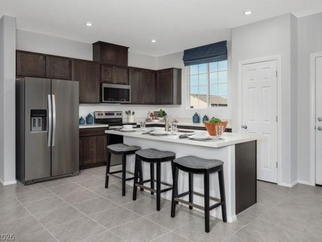 5727 Whimsical St, Las Vegas, NV 89148