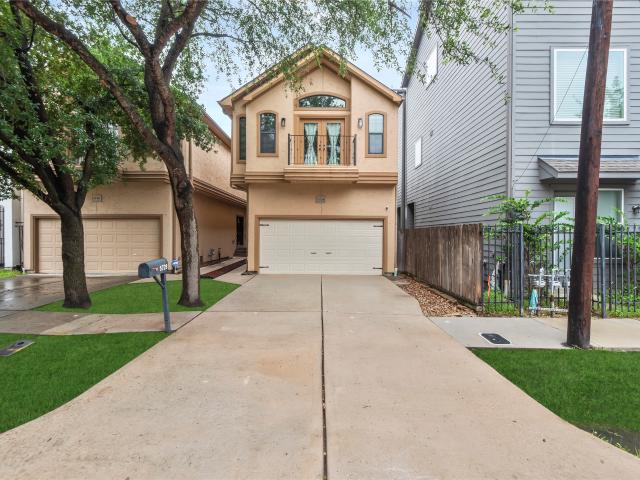 5728 Petty Street