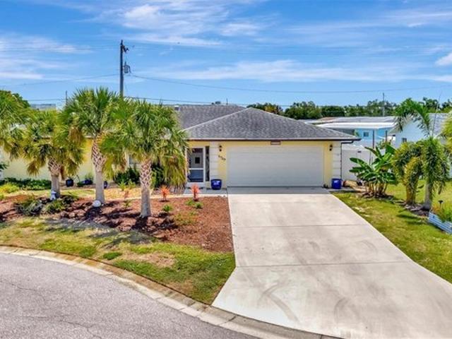 5729 Augusta Cir, Sarasota, FL 34238