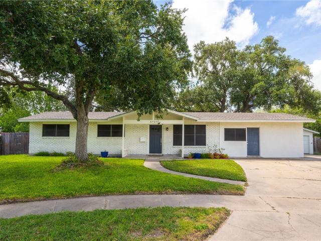 5729 Abby Dr