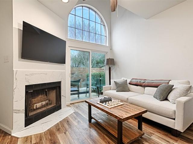 5720 Marquita Ave Apt 23, Dallas, TX 75206