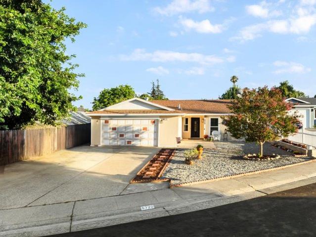 5720 Bryce Canyon Pl, Sacramento, CA 95842