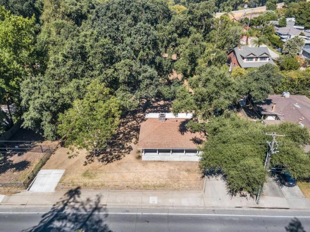 5720 Riverside Boulevard, Sacramento, US, CA