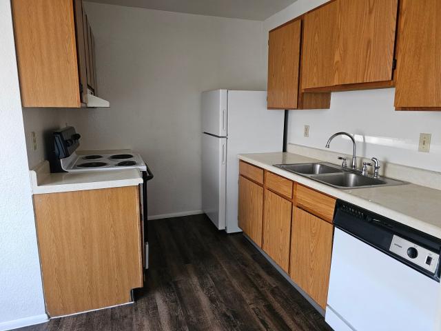 5720 S. Morris Boulevard Tucson, AZ 85706