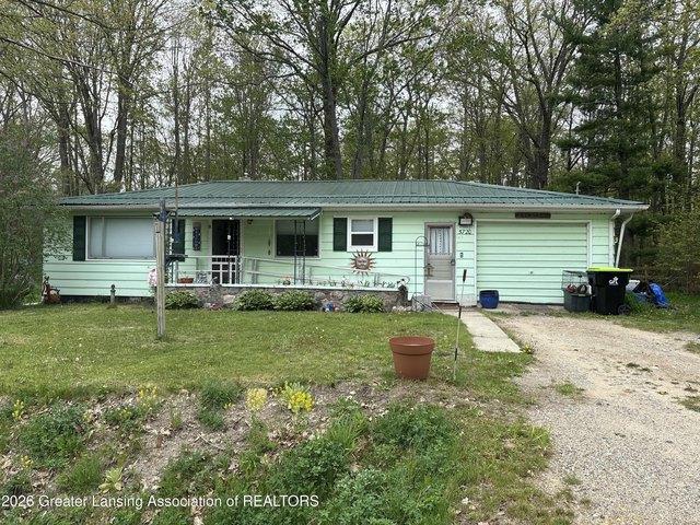 5720 W Sargent Rd, Gladwin, MI 48624