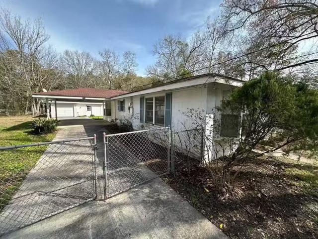 57212557 2020 Barbara Dr