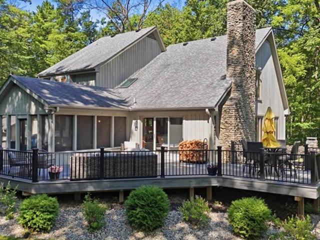 5721 Devils Hollow Rd, Fort Wayne, IN 46814