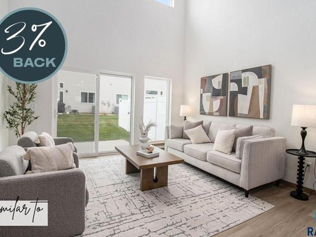 5721 E Avett Pl, Sioux Falls, SD 57108