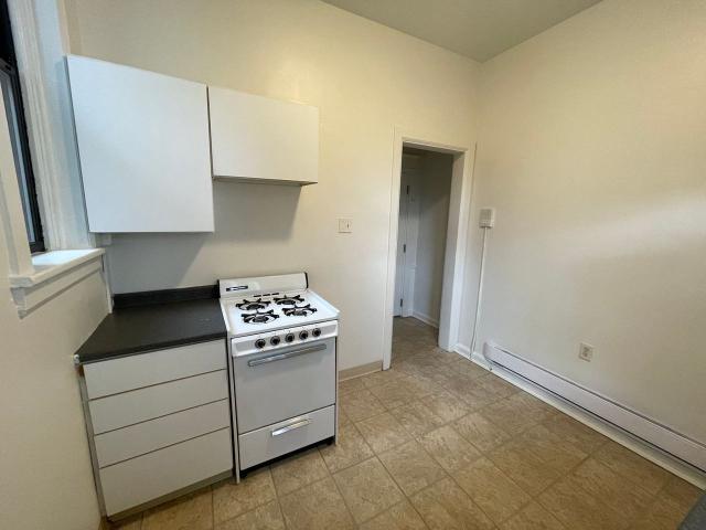 5721 Stanton Avenue 2 Bedroom Apartment for Rent at 5721 Stanton Ave, Pittsburgh, PA 15206 Highland Park