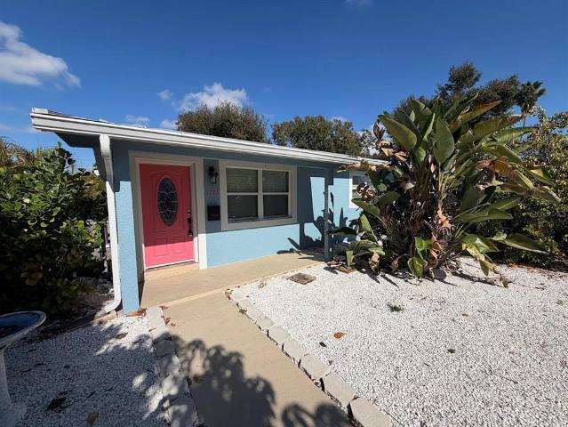 5721 10th Ave N, St. Petersburg, FL 33710 | MLS #TB8465 | Compass