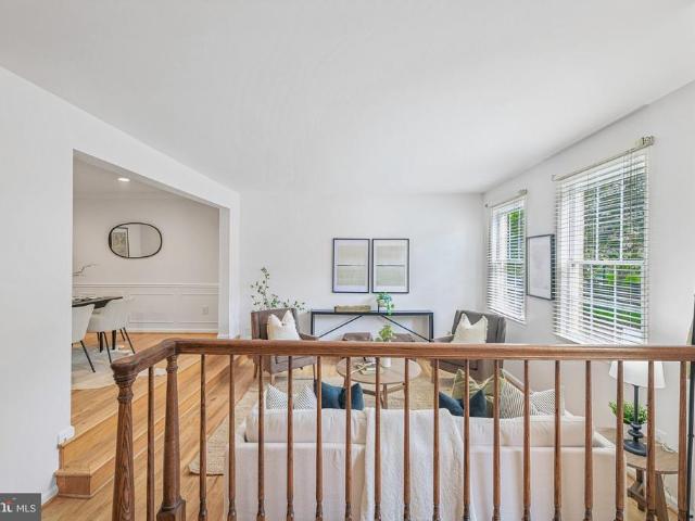 5722 Brewer House Circle