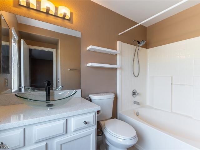 5722 Carmel Sand St, North Las Vegas, NV 89031 | MLS #2778