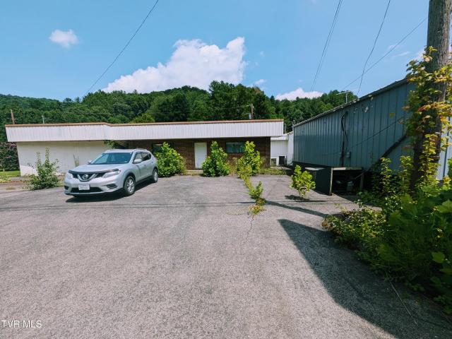 5722 Cranes Nest Road