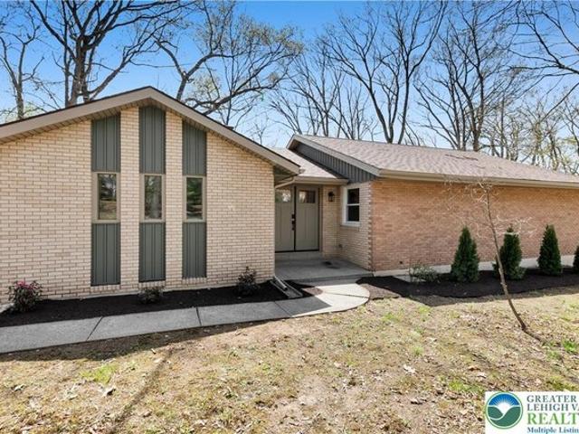 5722 Shady Ln, East Allen Township, PA 18014