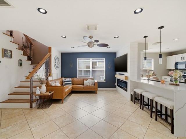 5722 Tiger Lilly Way, Houston, TX 77085