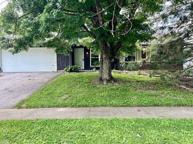 5722 Wheelhorse Dr, Indianapolis, IN 46221