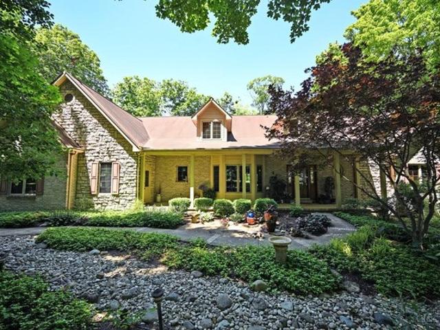 5723 Chancellor Ln, Hamilton Township, OH 45152