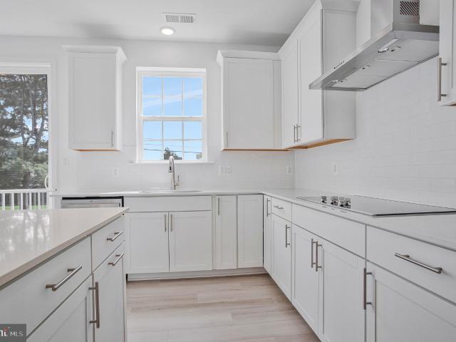 5723 Howard Dr, Glen Burnie, MD 21061 | MLS #MDAA2142