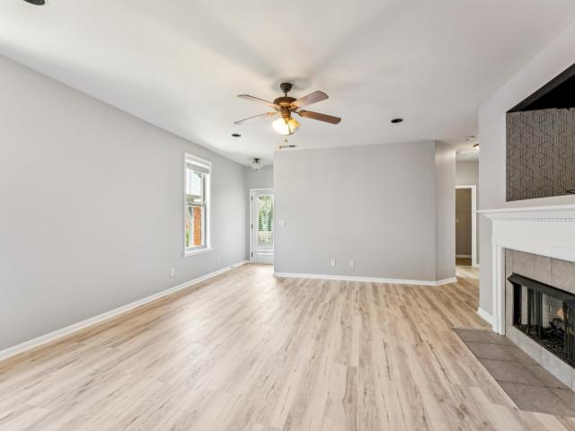 5723 Park Side Road