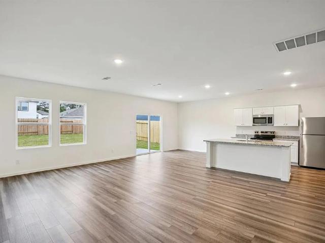 5723 Roadhouse Drive