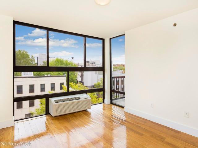 572 5th Avenue, Brooklyn, NY