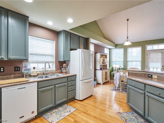 572 Colonial Drive
