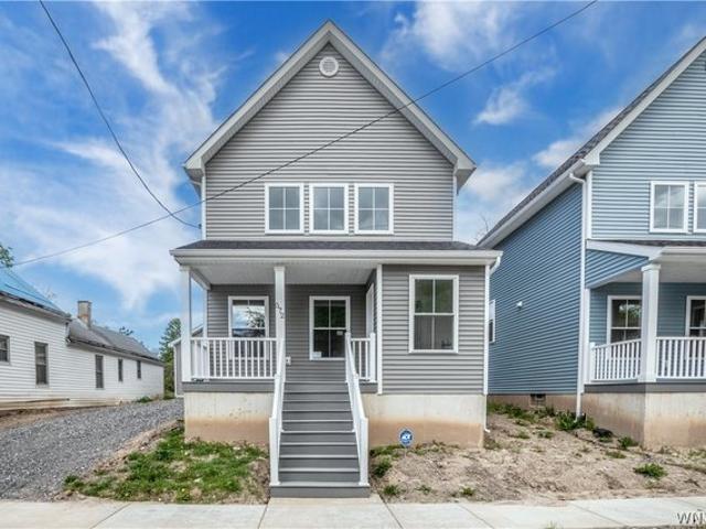 572 Adams St, Buffalo, NY 14211