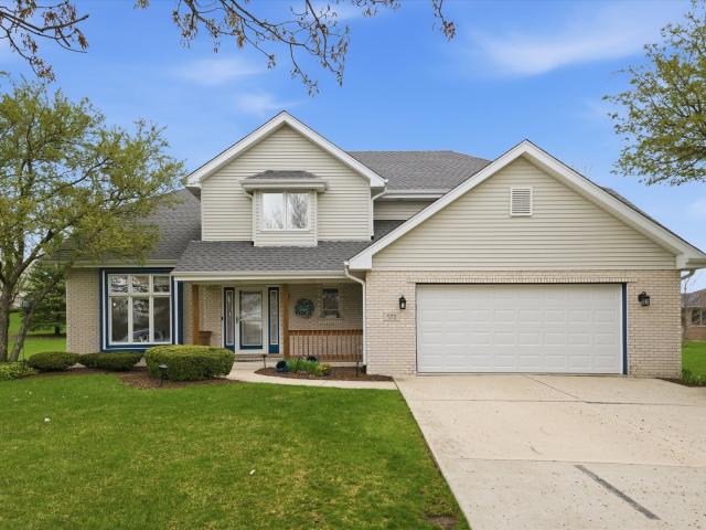 572 Bishops Gate
