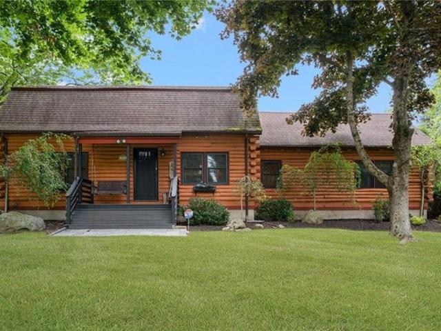 572 Green Hill Beach Rd, South Kingstown, RI 02879