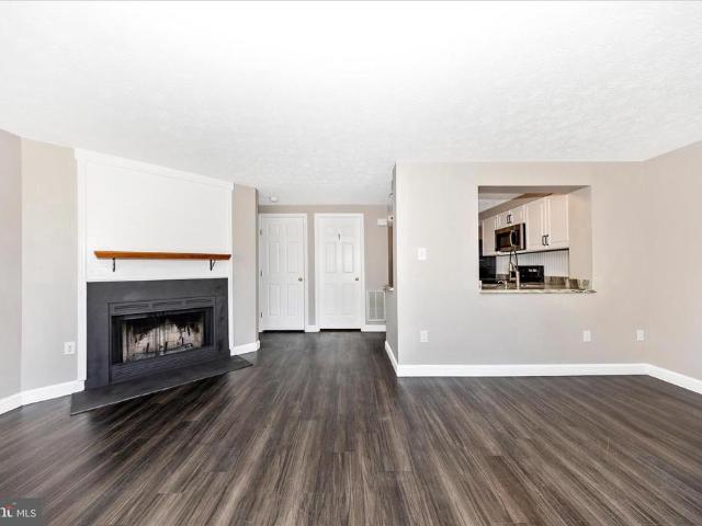 572 Hollyberry Way