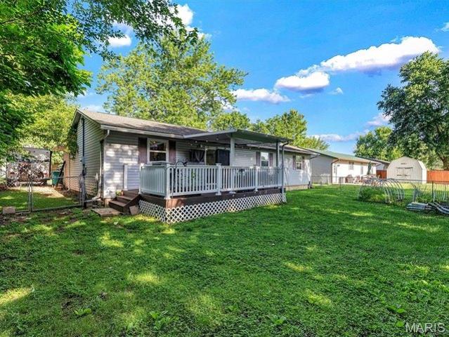 572 Lake Meadow Dr, Sullivan, MO 63080