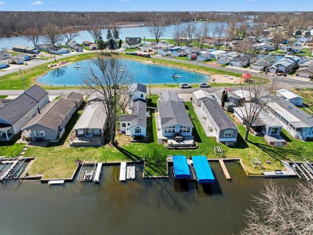 572 Maple Lane