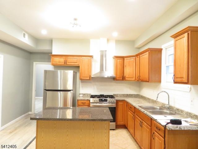 572 Nassau St, Unit 2, Orange, NJ 07050 | MLS #4010