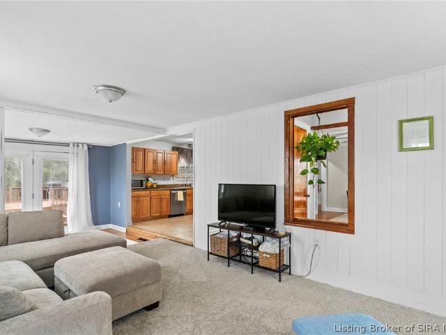 572 S Grange Hall Road