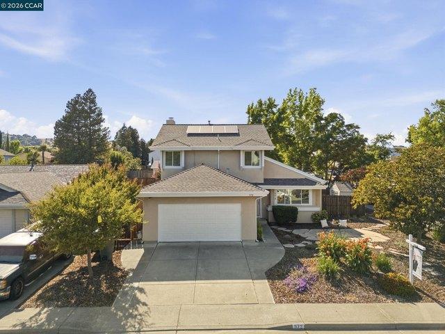 572 Shannon Dr, Vacaville, CA 95688