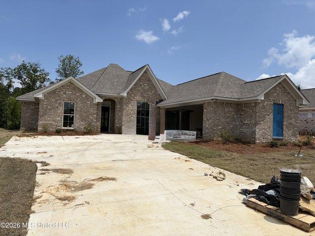 572 Patrick Farms Dr, Pearl, MS 39208
