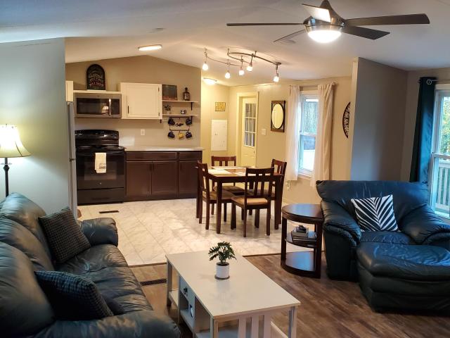 572 Randall Fugate Rd
