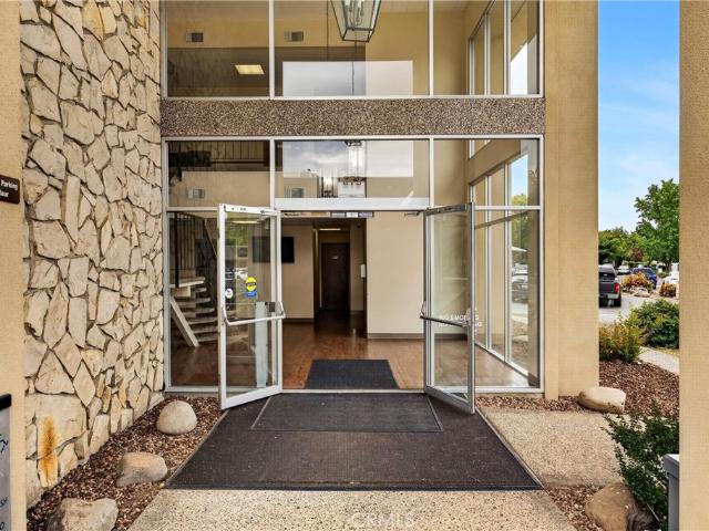 572 Rio Lindo Avenue 203