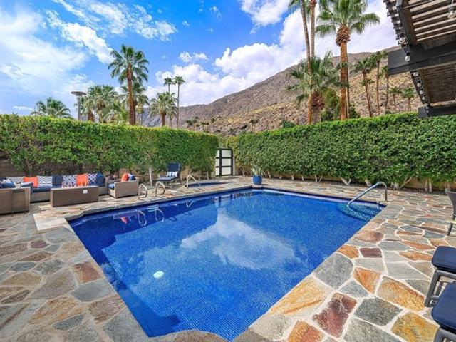 572 W Arenas Rd Unit 2, Palm Springs, CA 92262